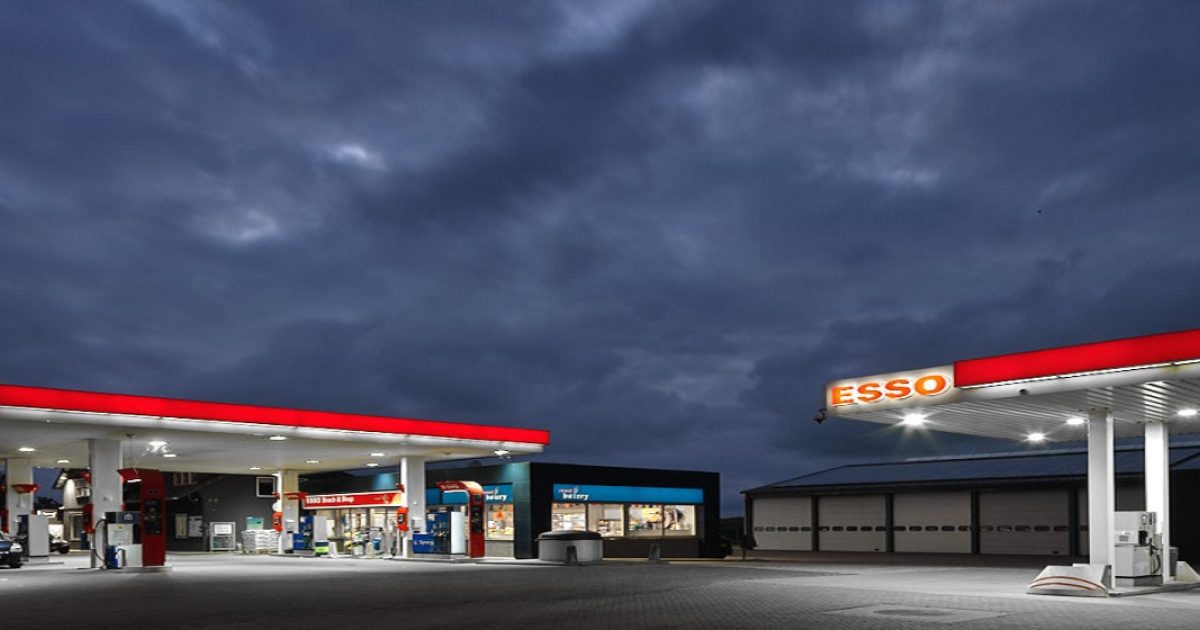Tanken bij - Roost Olie